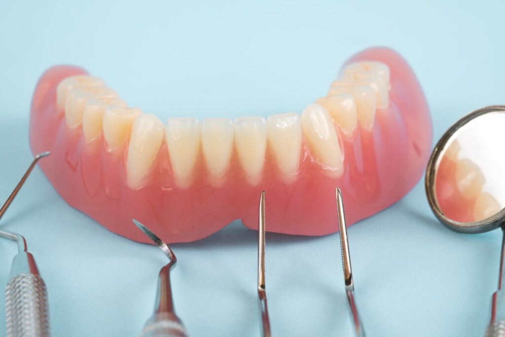 What Are Flexible Full Dentures?